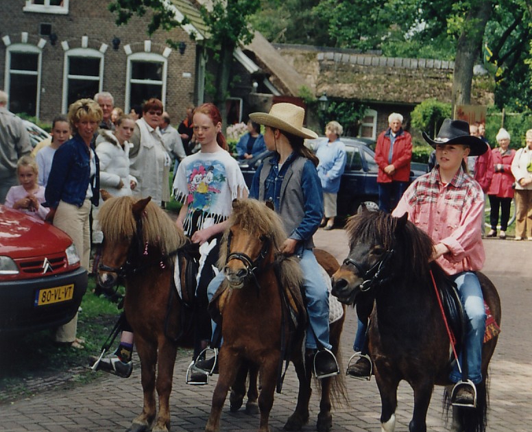Jeugd 2000 – Historisch Gasteren